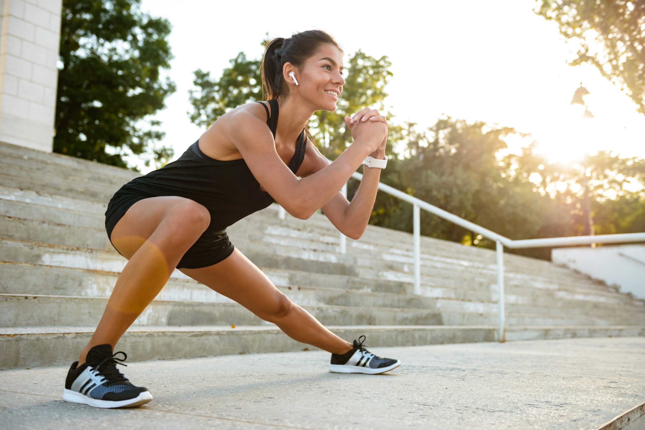 Ejercicios efectivos para mantenerse en forma sin equipamiento | blog